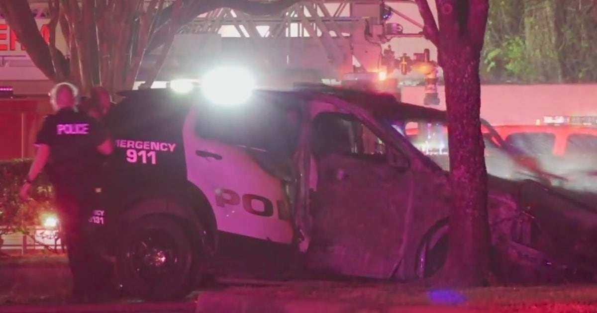 Houston police chase ends in fiery crash between patrol SUV, innocent ...