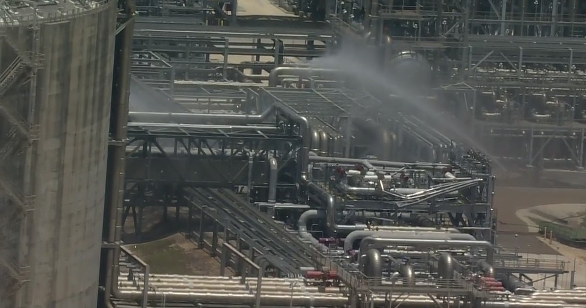 Investigation underway at Freeport LNG near Surfside after 'some sort ...