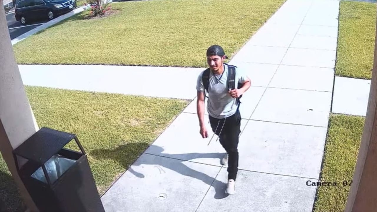 Hotel guest, security guard robbed in North Houston, suspect sought ...