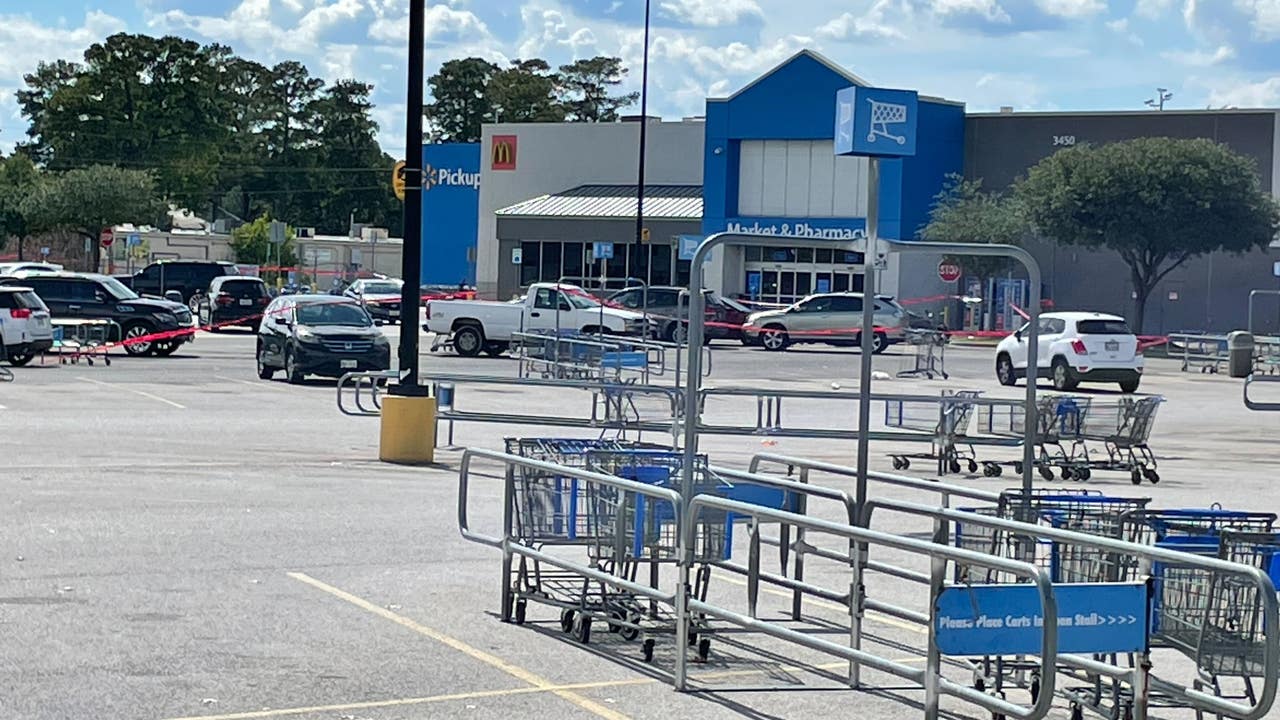 Suspicious item found at Harris Co. Walmart parking lot on FM 1960 ... Suspicious item found at Harris Co. Walmart parking lot on FM 1960 ...