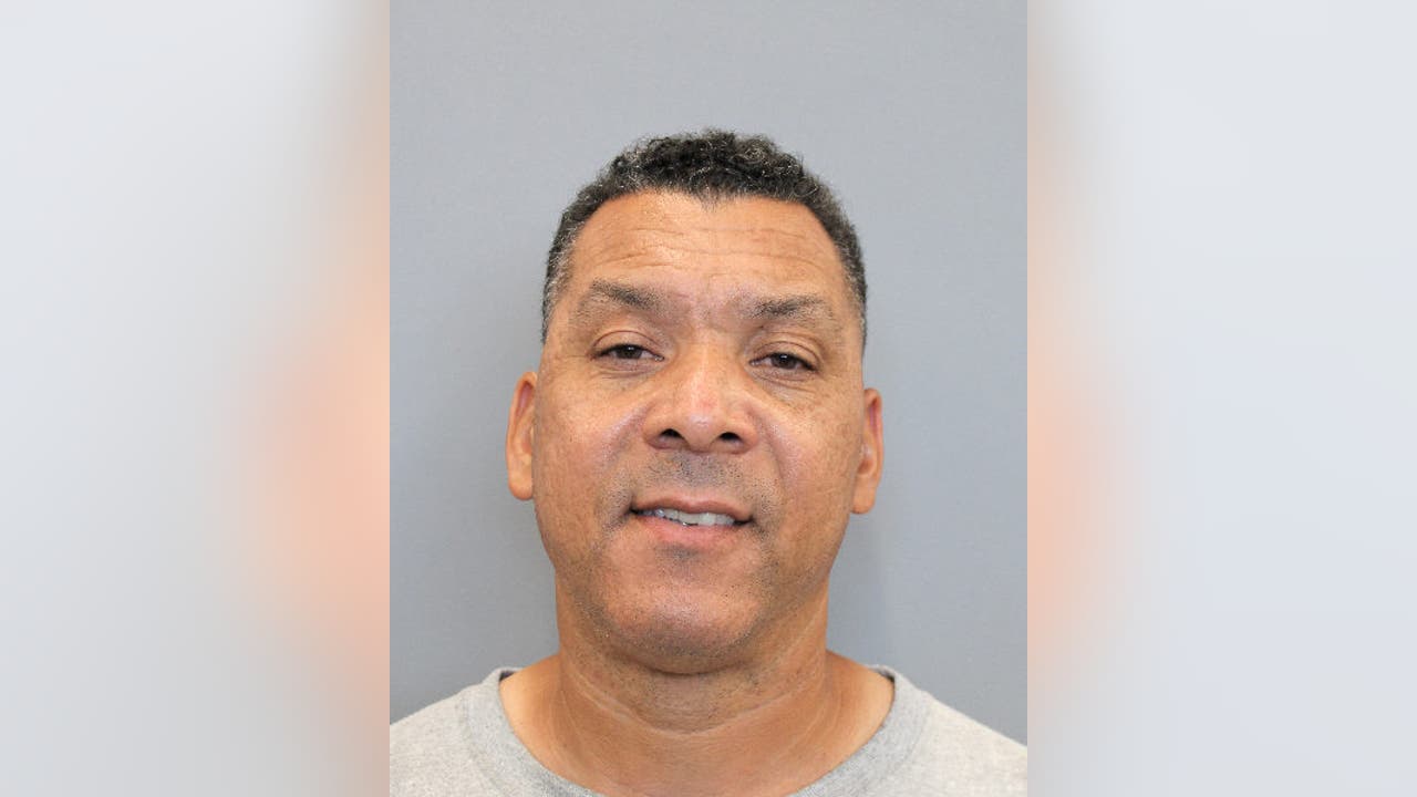 Houston driver charged with intoxicated assault in 3-vehicle crash that ...