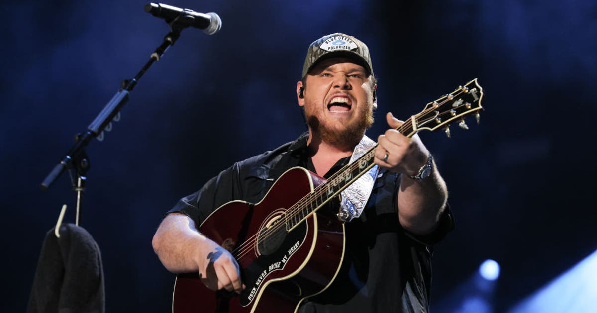 Country star Luke Combs makes 12-year-old's birthday extra special with ...