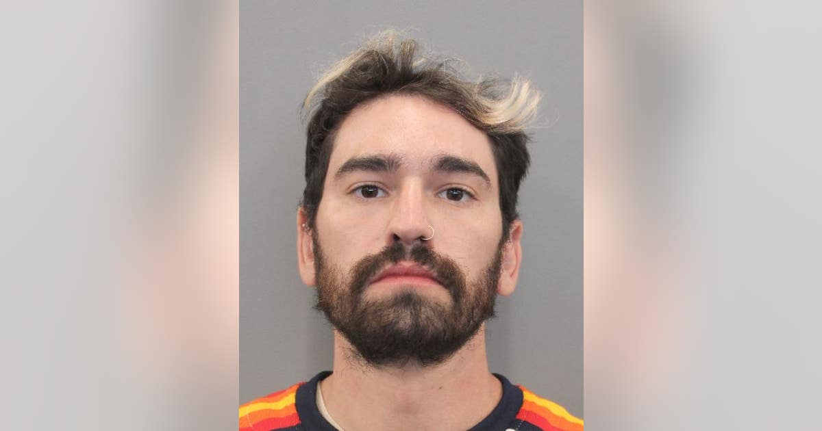 Attorney for man accused of throwing can at Sen. Ted Cruz during ...