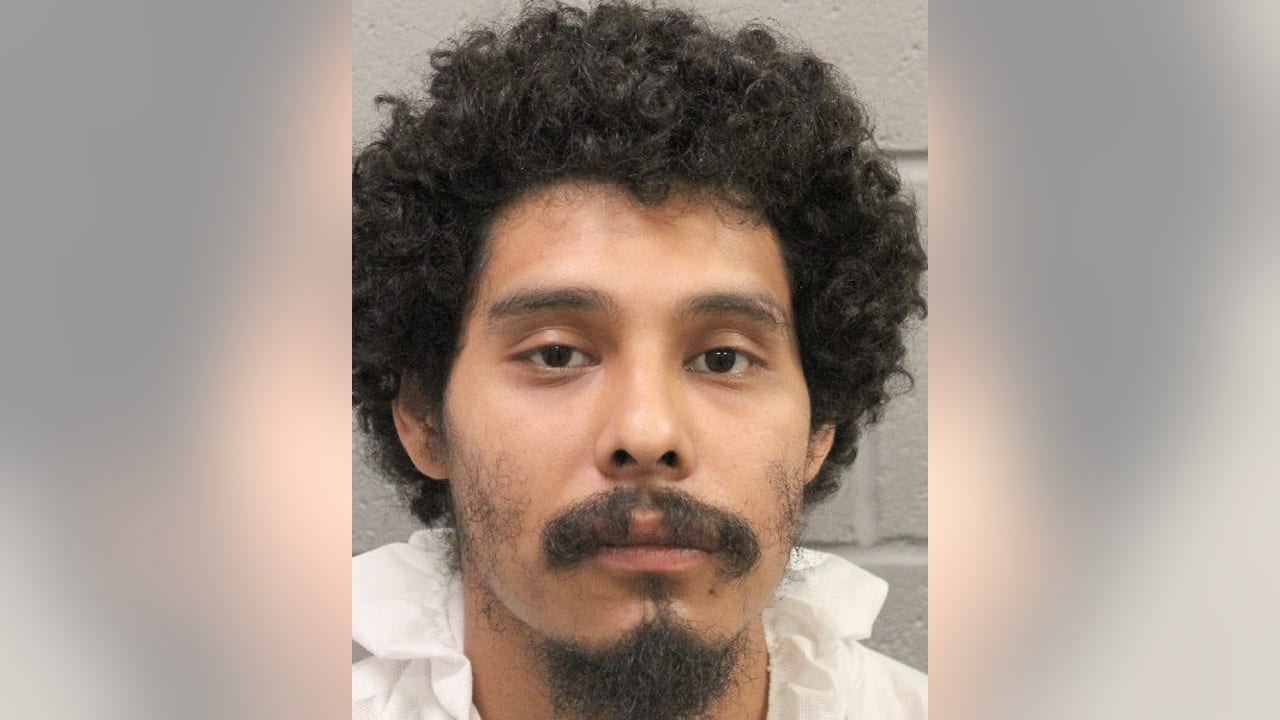 Charges Filed Against Suspect Following Deadly Shooting Behind Houston Restaurant On Wednesday 0033