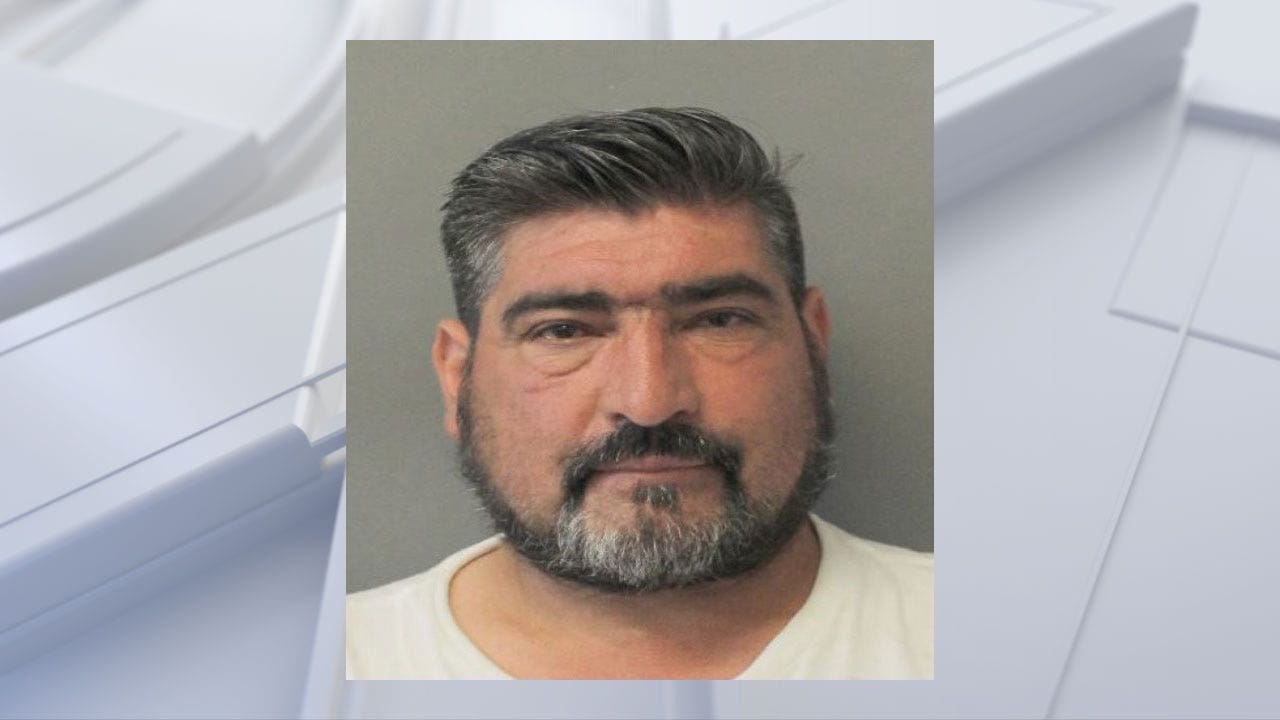 Harris County Crime Suspected Drunk Driver Crashes Into Precinct 4