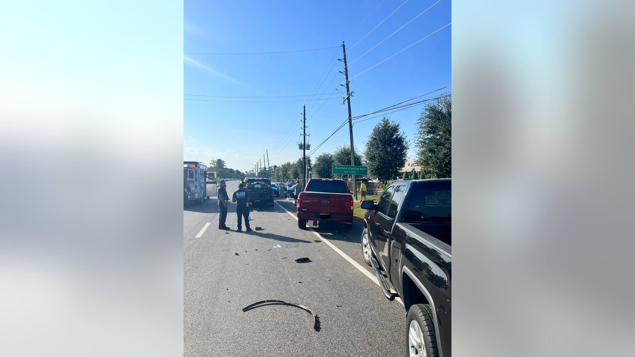 Harris County crash: Authorities investigating 6-vehicle major crash ...