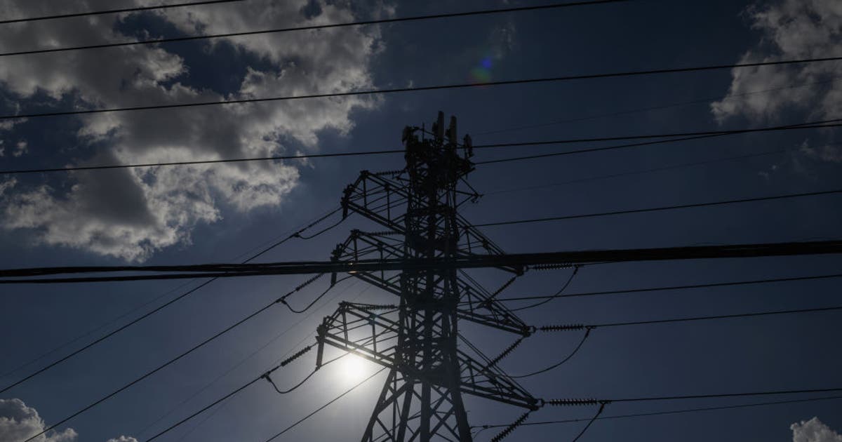 Houston power outage on Tuesday: Live Centerpoint, Entergy tracker ...