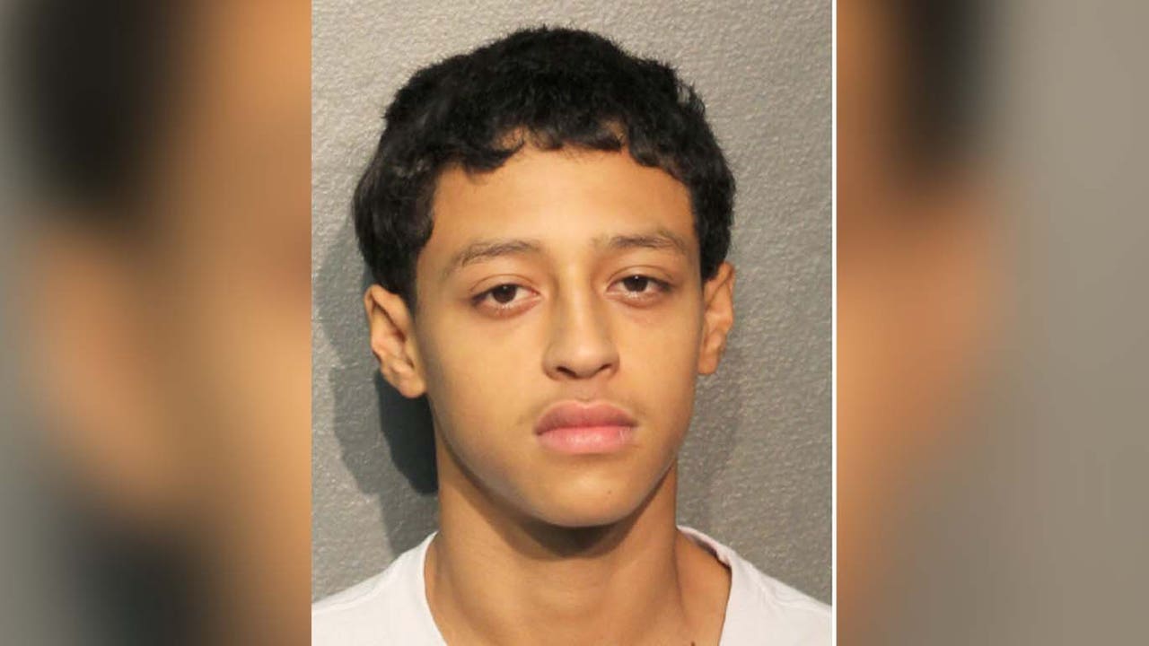 Houston Teenager Wanted For Killing 14 Year Old In Shooting Fox 26