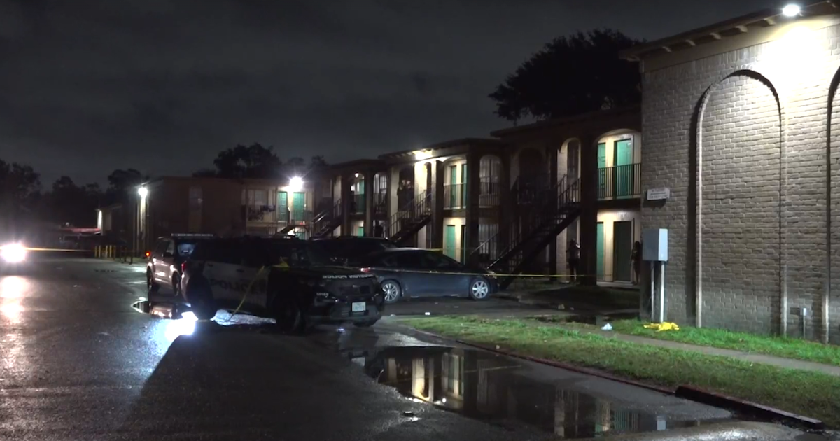 Woman calls 911 after being shot in face Sunday morning | FOX 26 Houston
