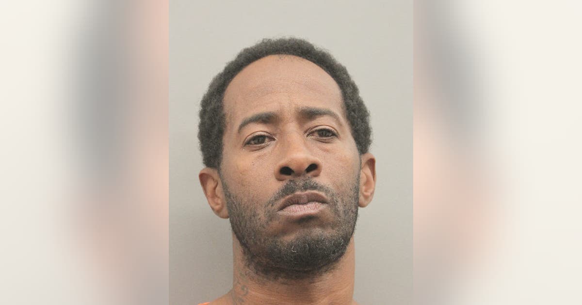 Harris County crime: Authorities searching for escapee who ran from ...