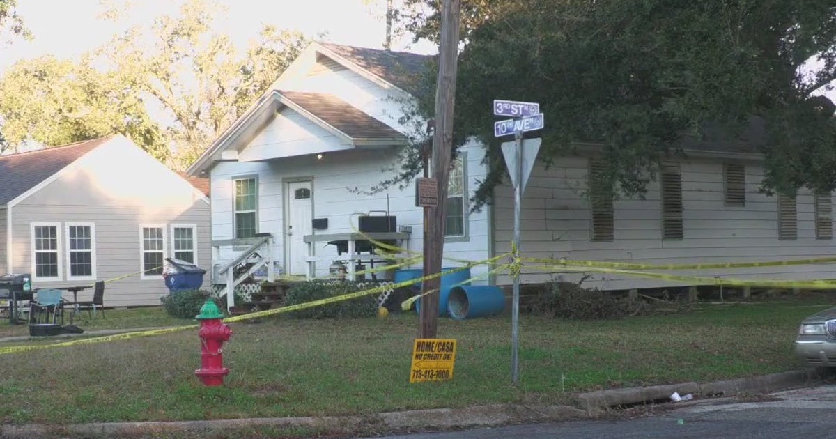 Texas City shooting: Teen shot by brother, father dies trying to save ...