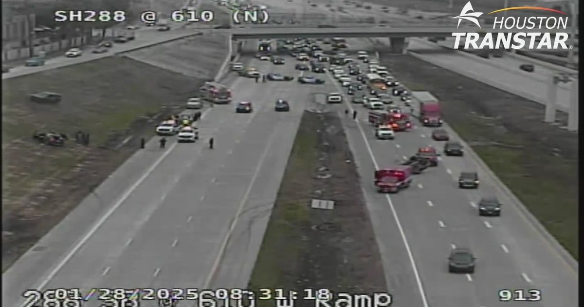 Houston crash at SH 288, I-610 shuts down several lanes | FOX 26 Houston