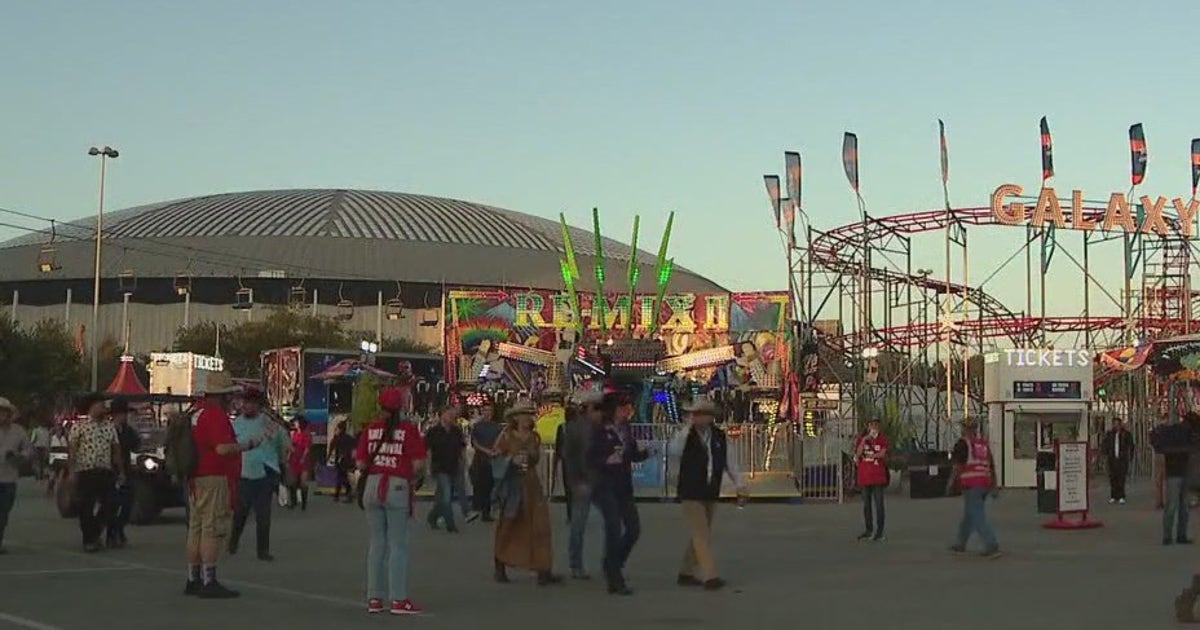 Houston rodeo: Grounds tickets vs. rodeo-concert tickets, prices, deals ...