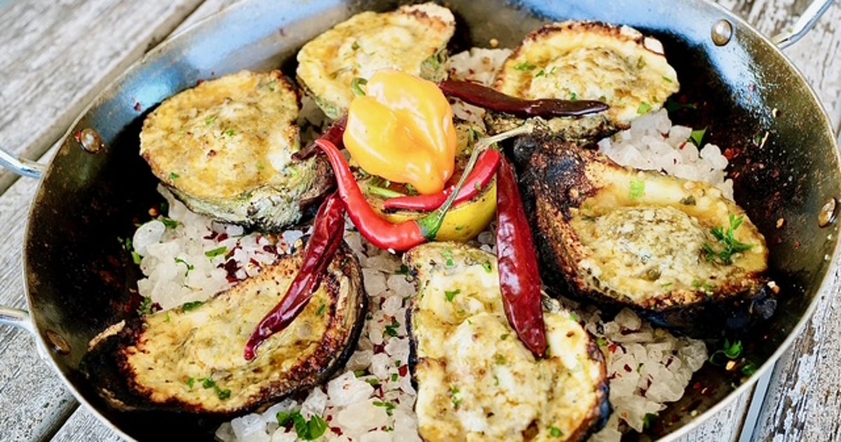 Pier 6 Seafood & Oyster House in San Leon: Foodies & Friends | FOX 26 ...