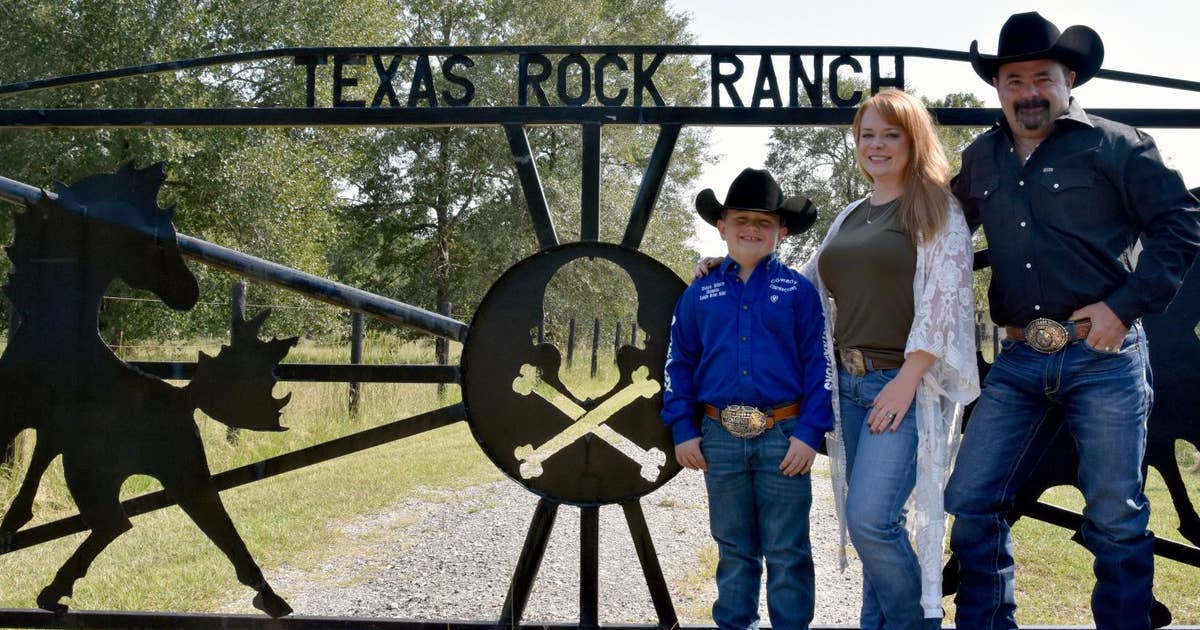 Texas flooding: Kingwood Park teacher killed; son, wife missing | FOX ...