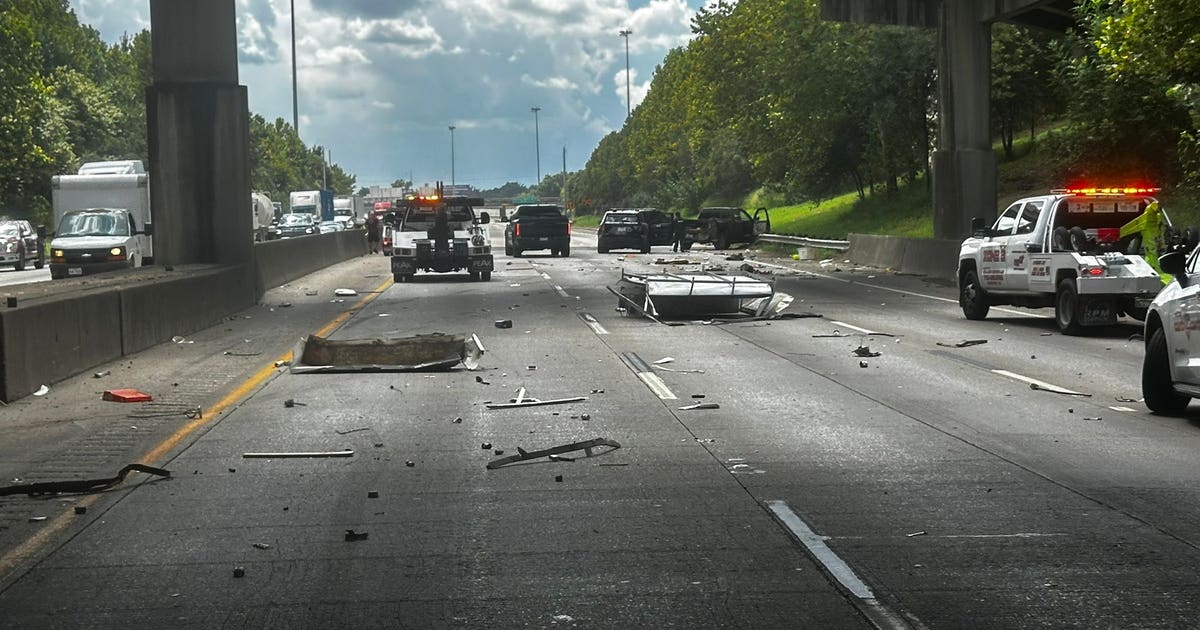 Northeast Houston: North Loop reopens; two in custody following car ...