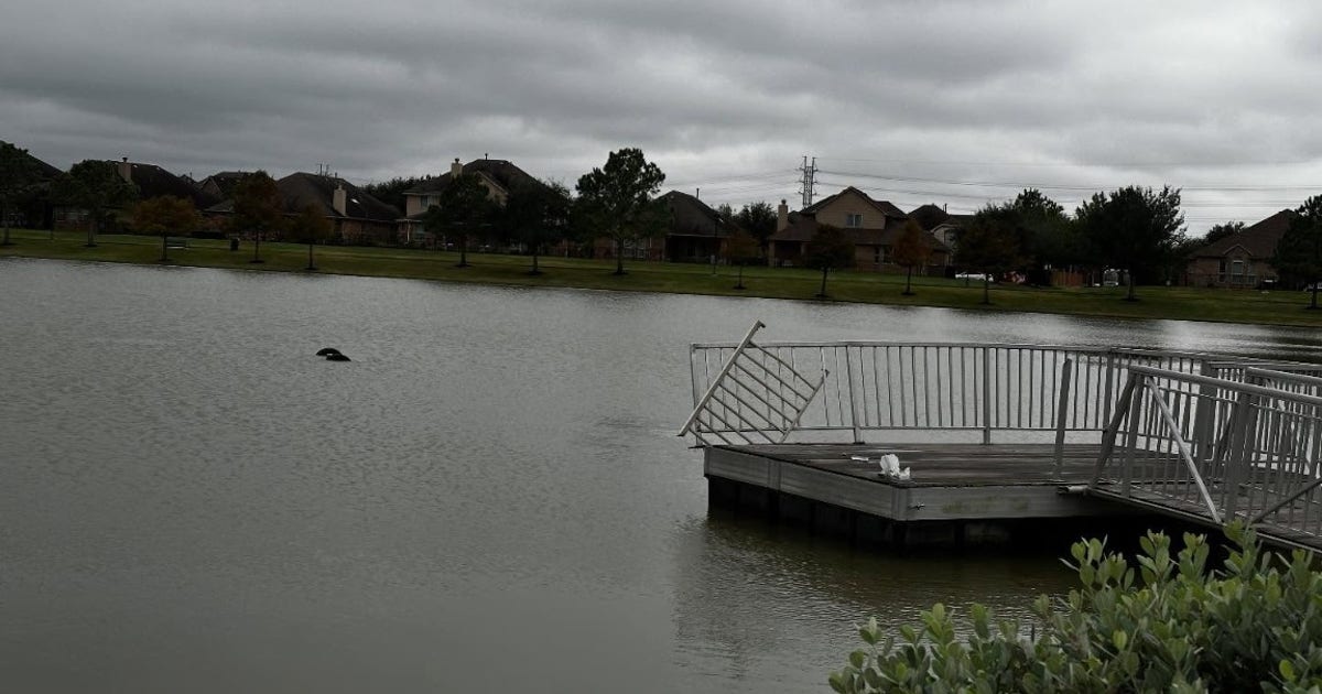 Body found in vehicle recovered from Cypress retention pond, officials ...