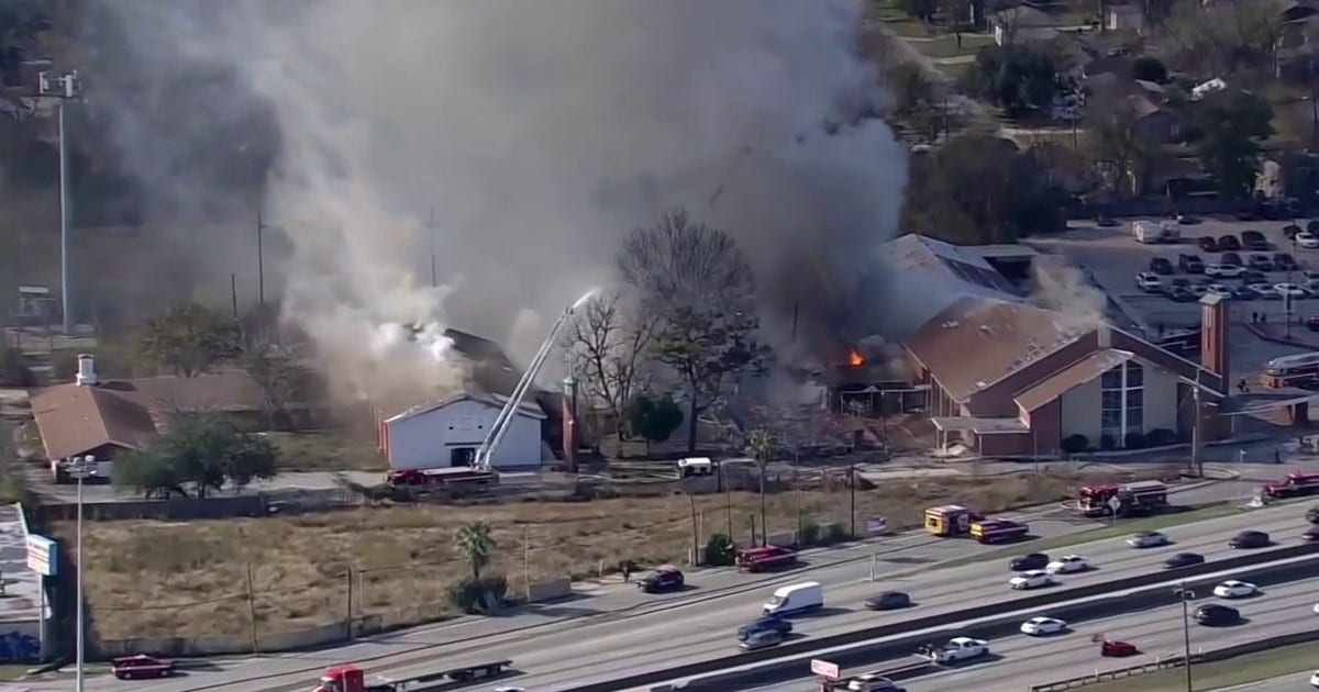 Church fire near I-45, E Hamilton in north Houston | FOX 26 Houston