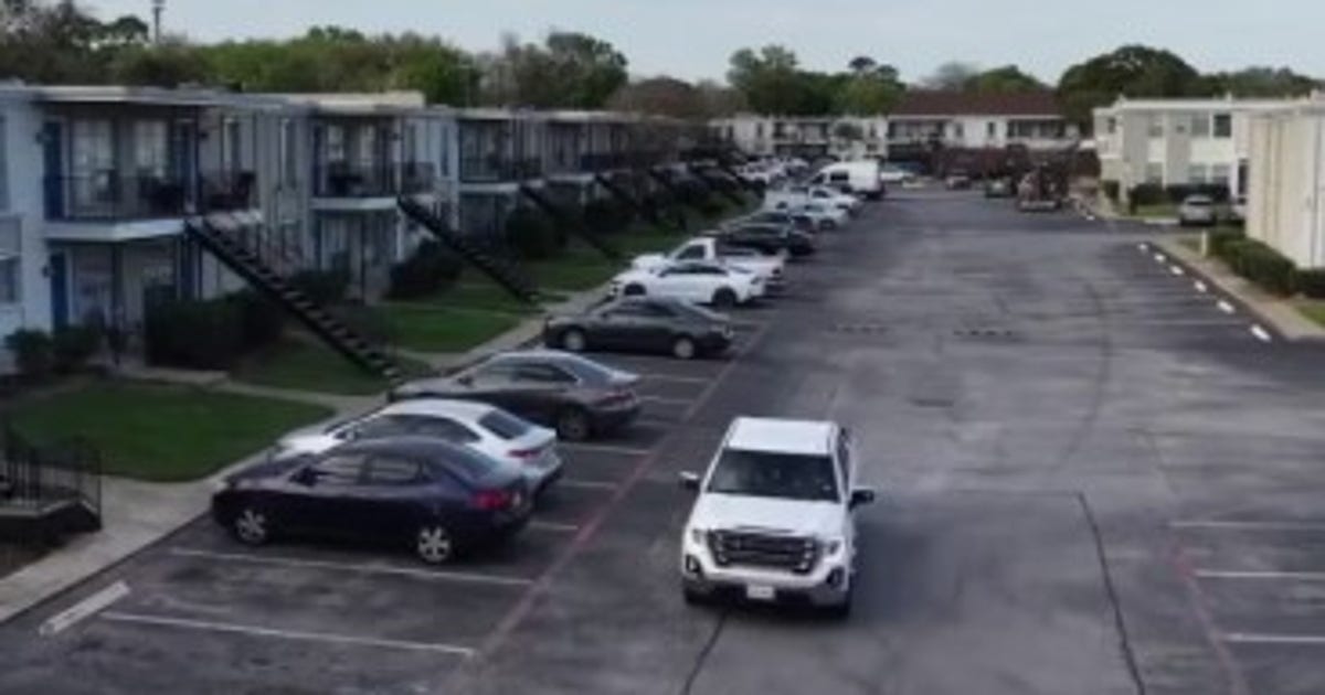 Baytown apartment residents say days-long power outage has left them ...