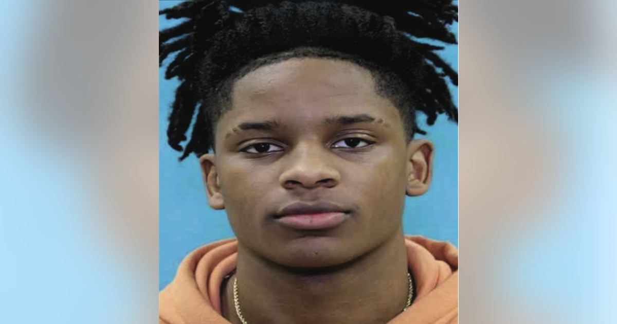 Suspect flees after parent finds him with teen | FOX 26 Houston