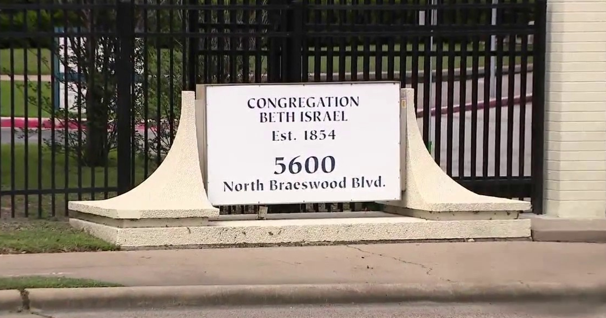 Houston-area teen accused in plot to attack Congregation Beth Israel ...