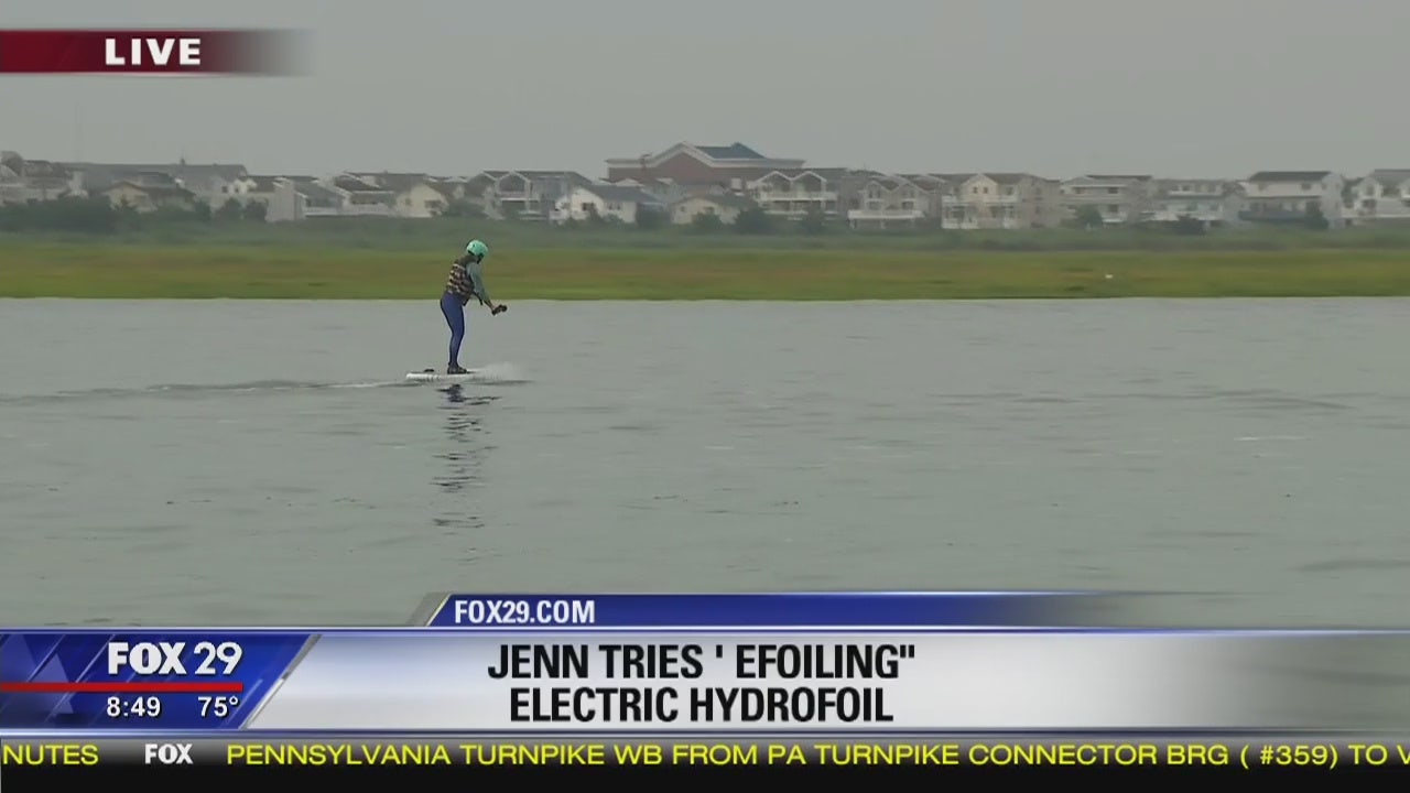 Jenn Frederick tries her hand at EFoiling!