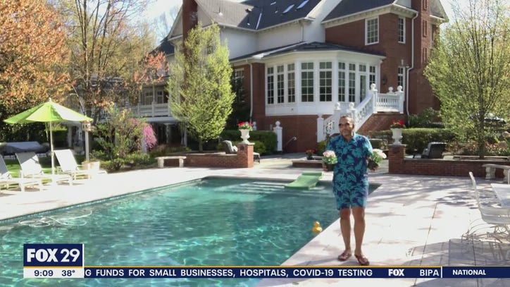 Thomas Drayton embraces quarantine poolside for Earth Day | FOX 29 News ...