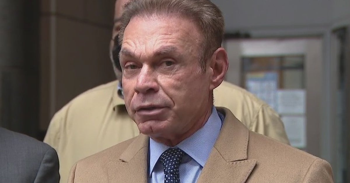 Defense attorney Charles Peruto announces run as Republican for ...