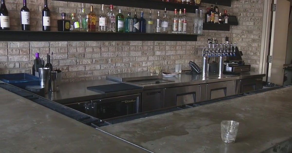 Help wanted: Restaurants experiencing worker shortage as diners return ...