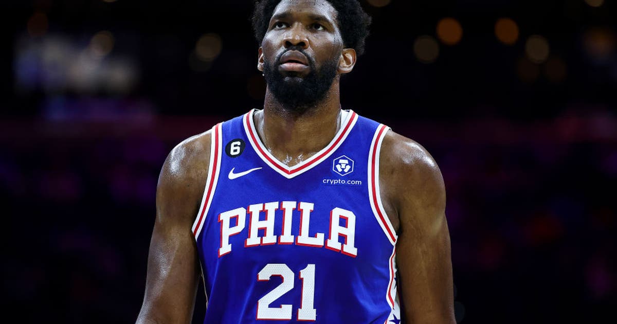 Joel Embiid tries to put early foot, hand woes behind him | FOX 29 ...