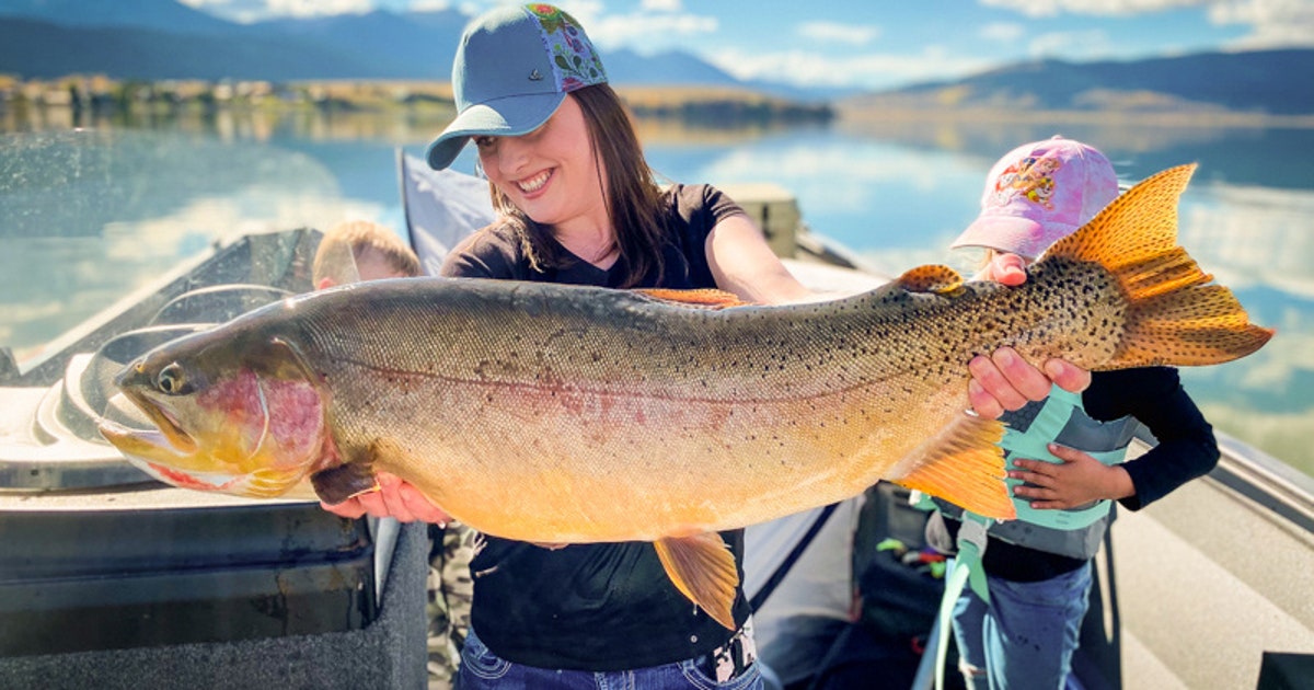 Idaho woman breaks state record with ‘monster’ 3-foot long trout catch ...