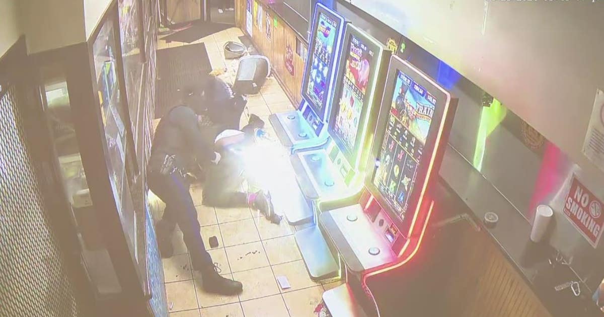 Philadelphia police shooting: Newly released video shows moment officer ...