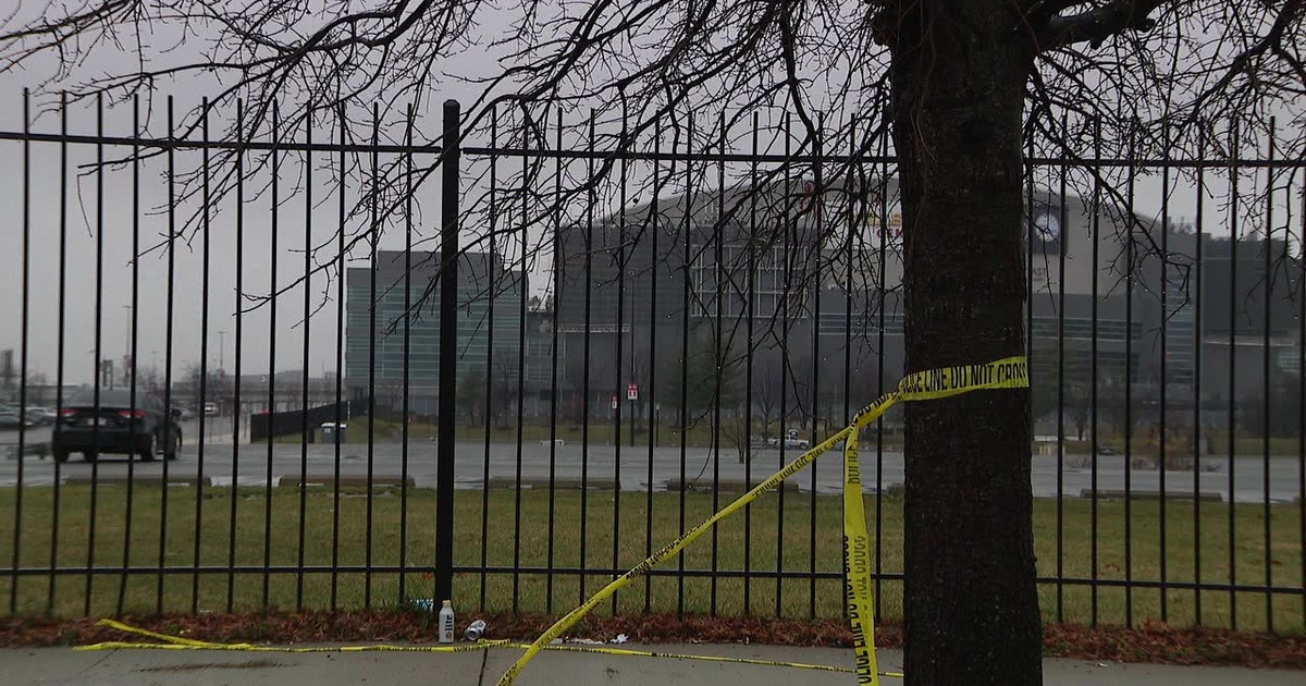 Woman impaled at sports complex fence, dies from injuries, sources say ...