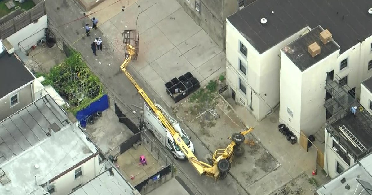 1 killed, 2 hurt after falling from cherry picker that crushed work ...