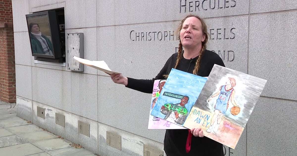 Protesters in Philly demand return of slavery exhibit at Independence ...