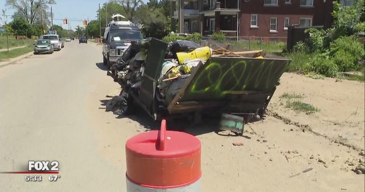 Trailer of trash left out for month on west side Detroit street | FOX 2 ...