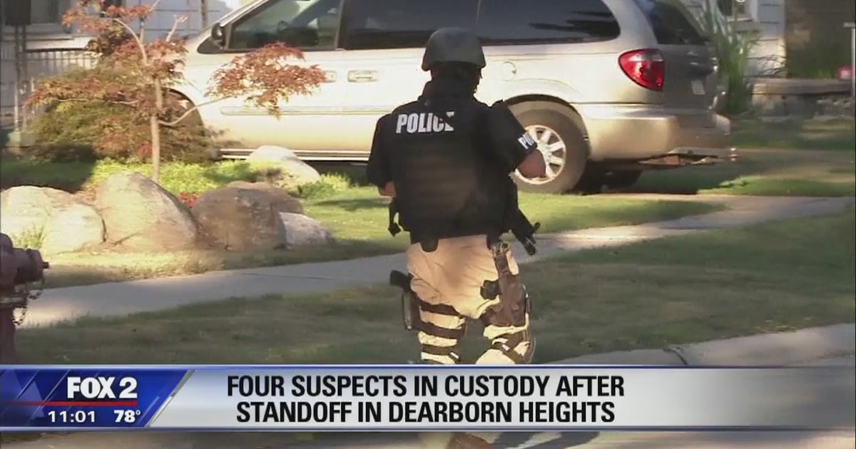 Barricaded gunman situation ends in Dearborn Heights | FOX 2 Detroit