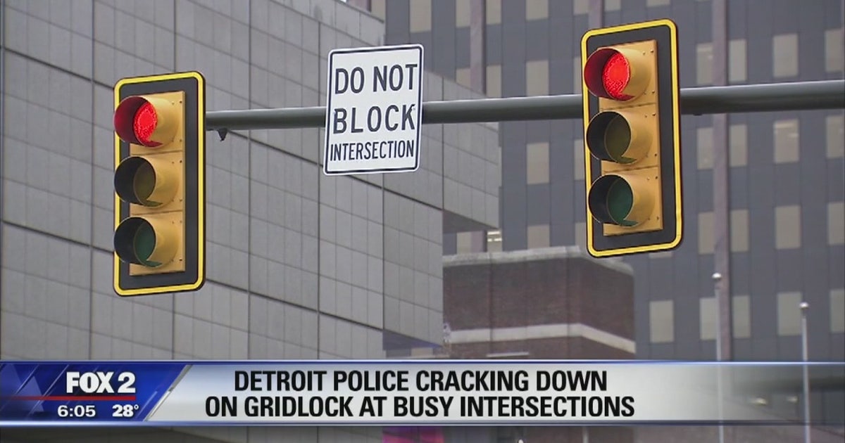 Detroit police crack down on gridlock at busy intersections | FOX 2 Detroit