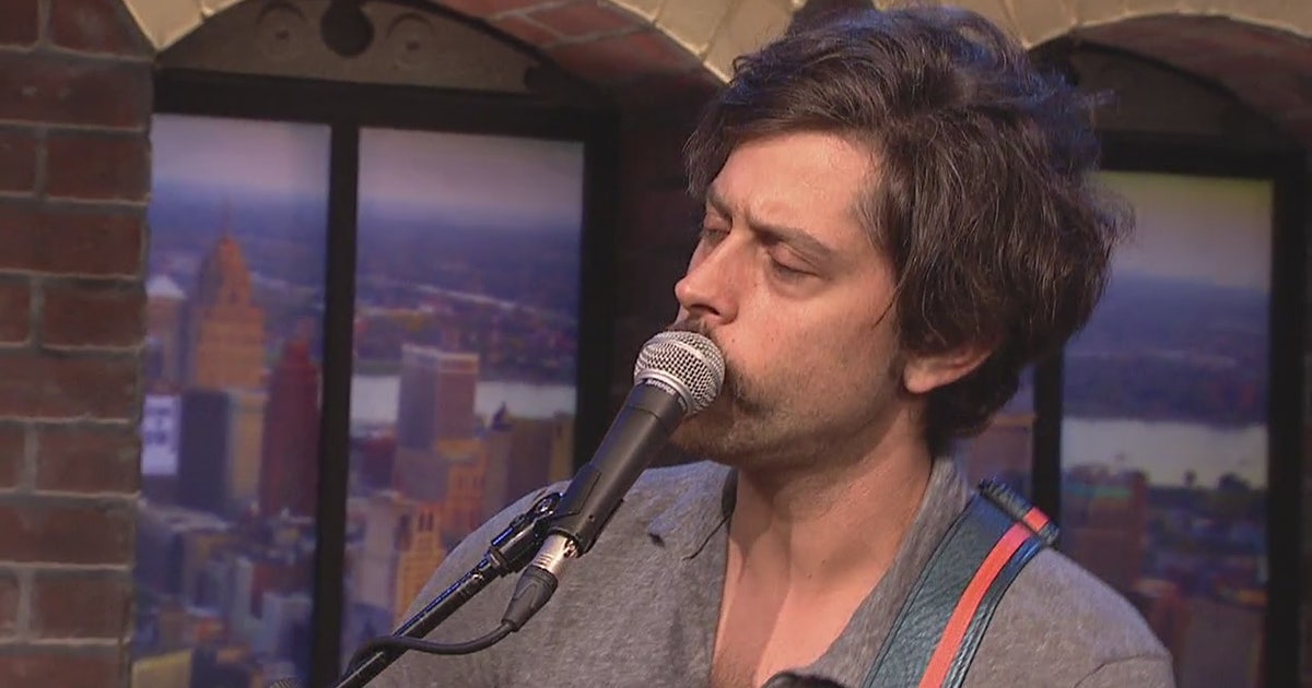 David Berkeley performs on The Nine | FOX 2 Detroit