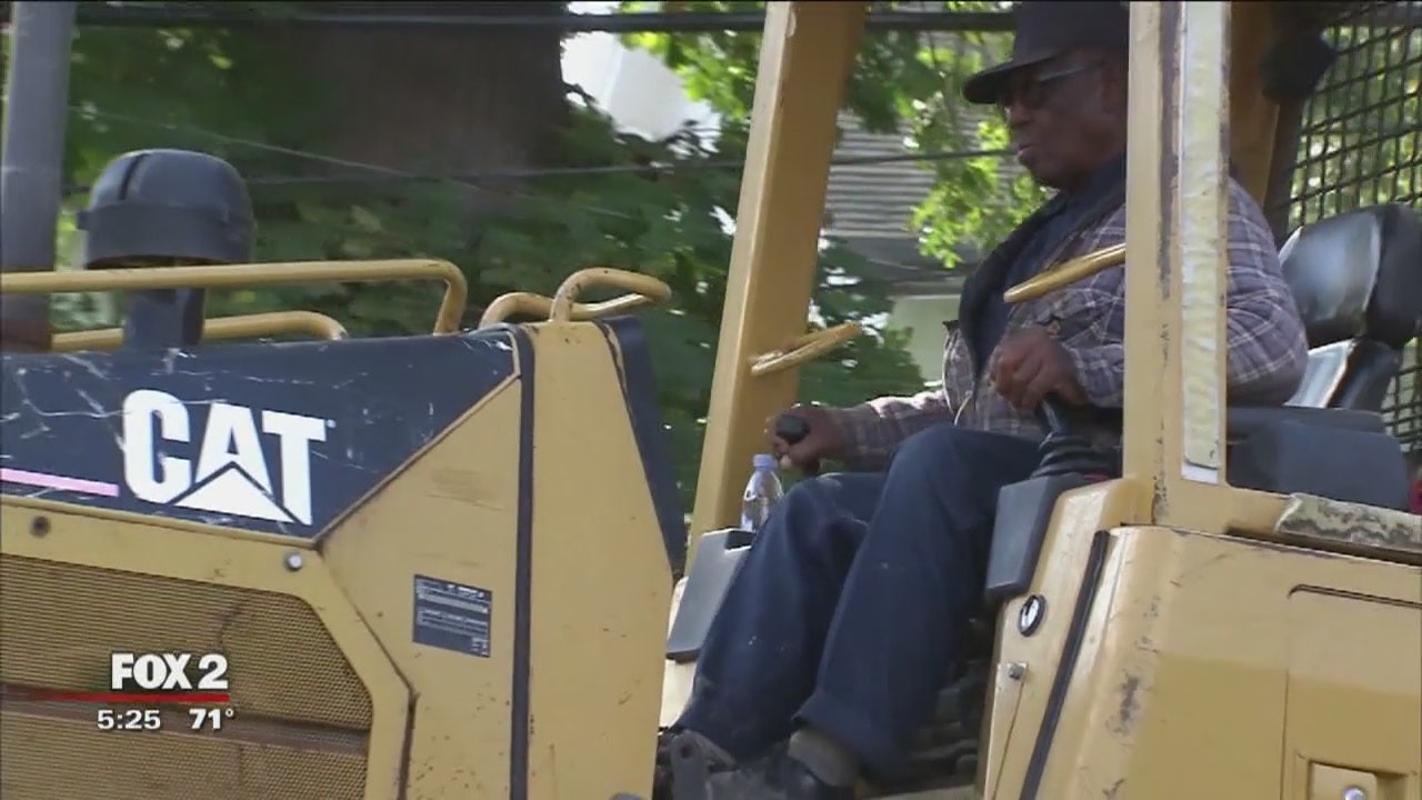 84-year-old Detroiter dedicates time, money to beautifying his block