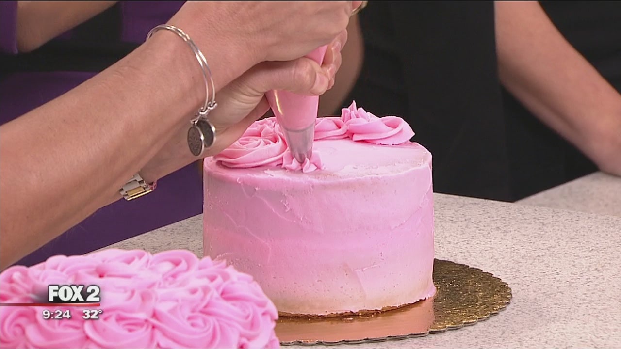 Cake decorating tips from Bake Savvy | FOX 2 Detroit