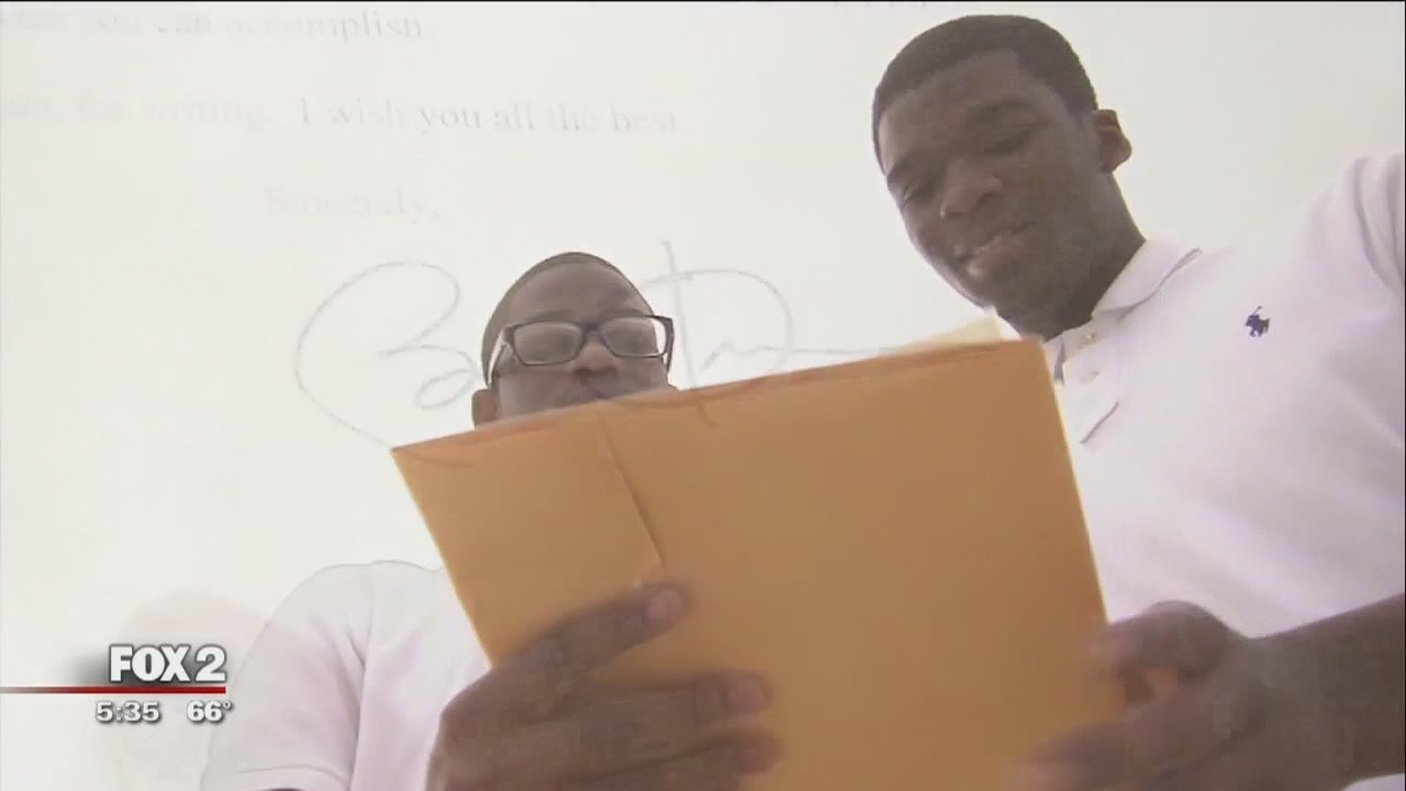 DPS students who wrote to President Obama receive response | FOX 2 Detroit