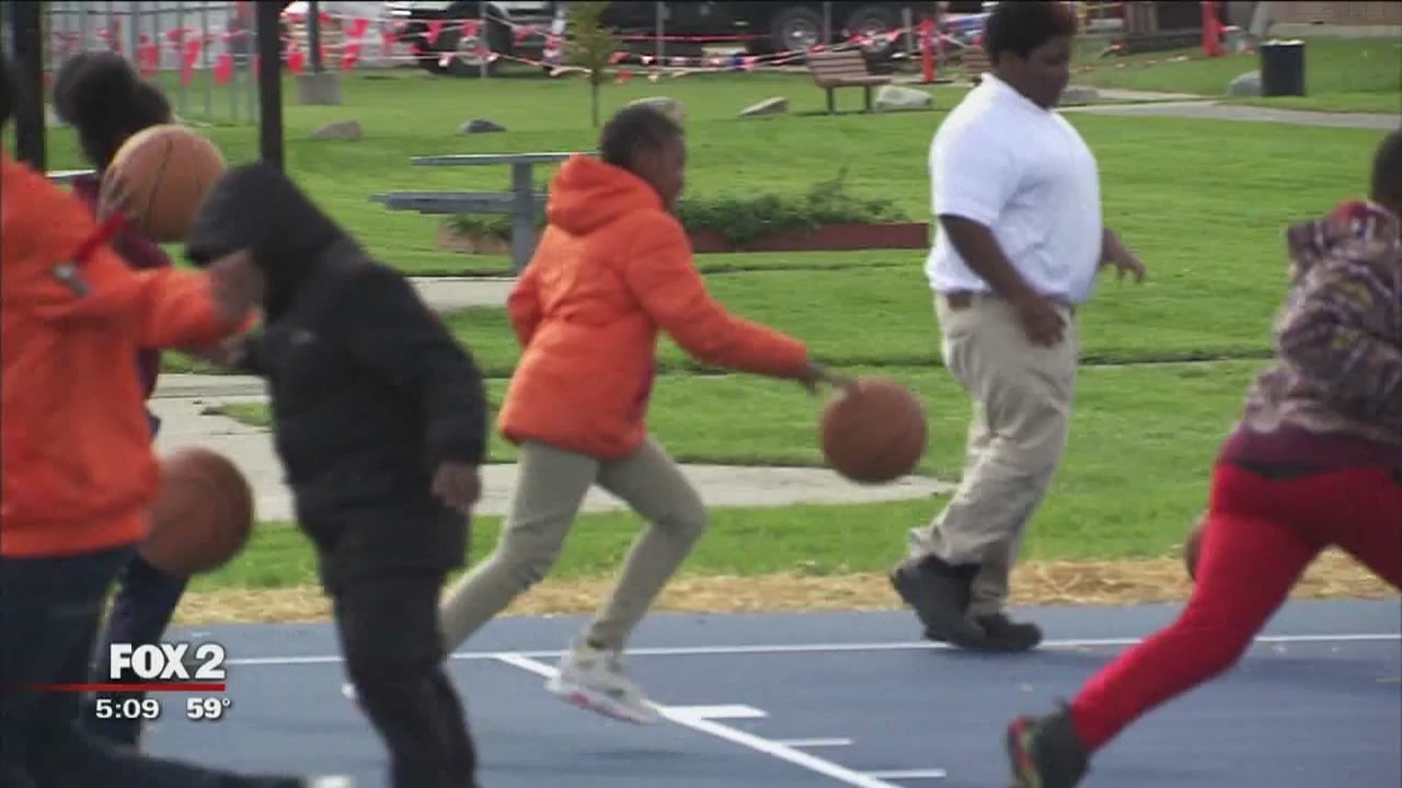 Detroit Pistons refurbish parks, basketball courts throughout the city ...