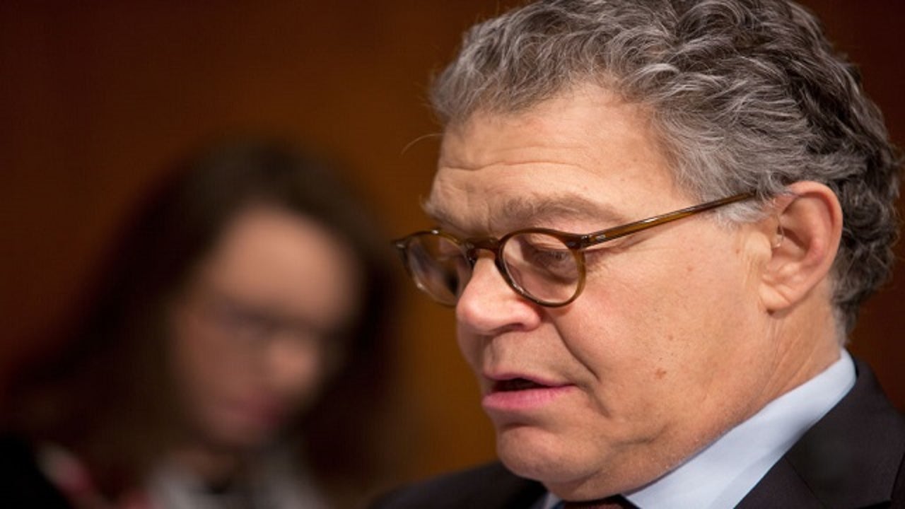 Franken's support fades as Democrats call for resignation | FOX 2 Detroit