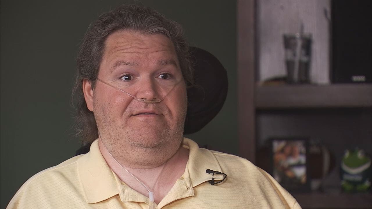 Fraser man fights to keep his independence despite budget cuts | FOX 2 ...