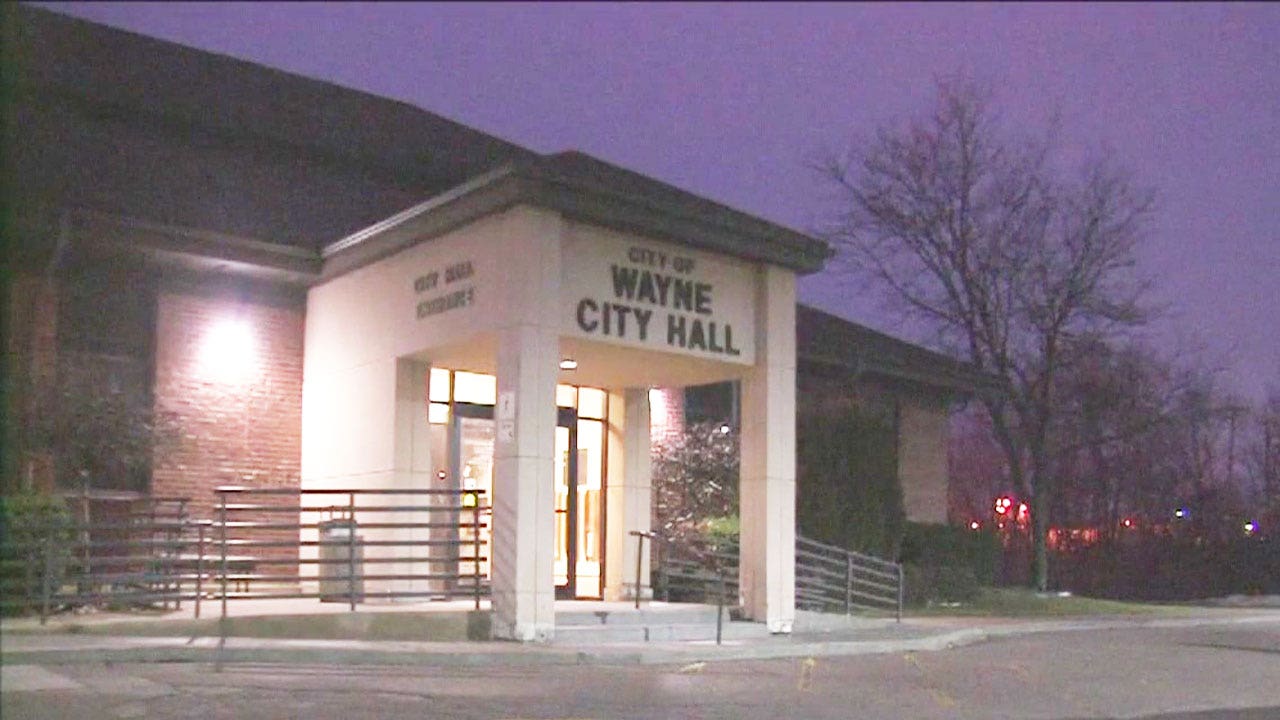 Retirees concerned with health care cuts in city of Wayne