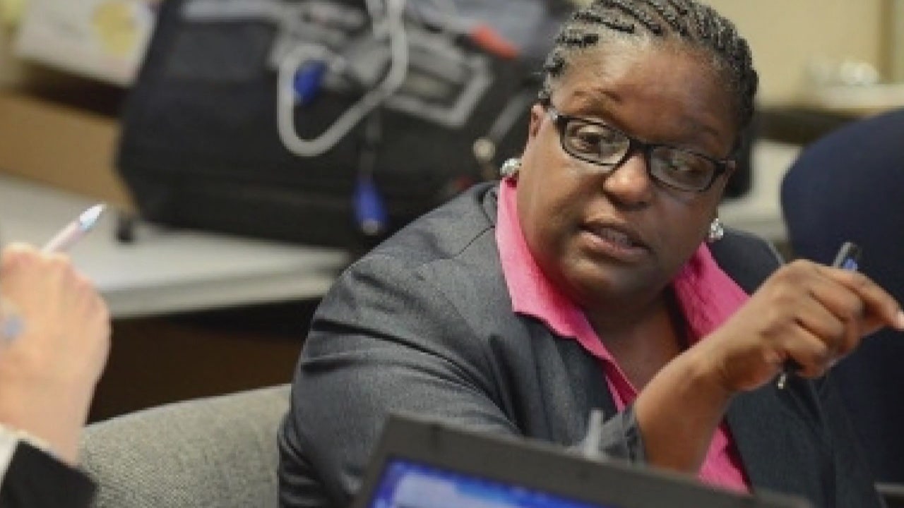 Carol Banks gets checks from city and schools - does she earn either ...