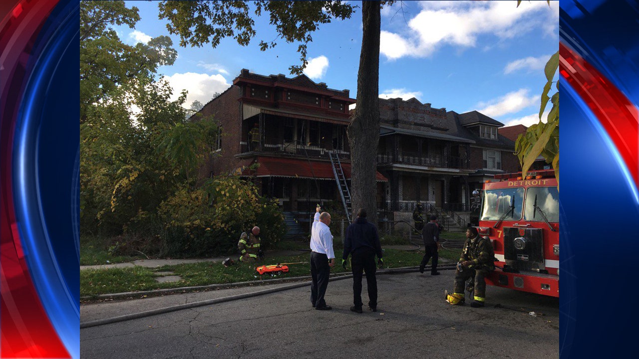 Detroit firefighters injured fighting house fire | FOX 2 Detroit