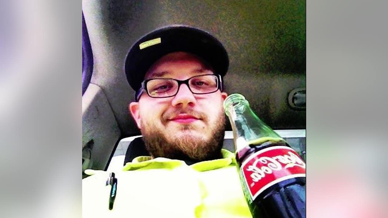 Tow truck drivers hold procession for killed driver, Scroggs | FOX 2 ...