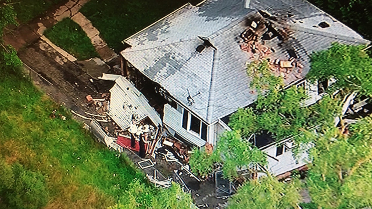 Detroit firefighters at scene of house explosion | FOX 2 Detroit